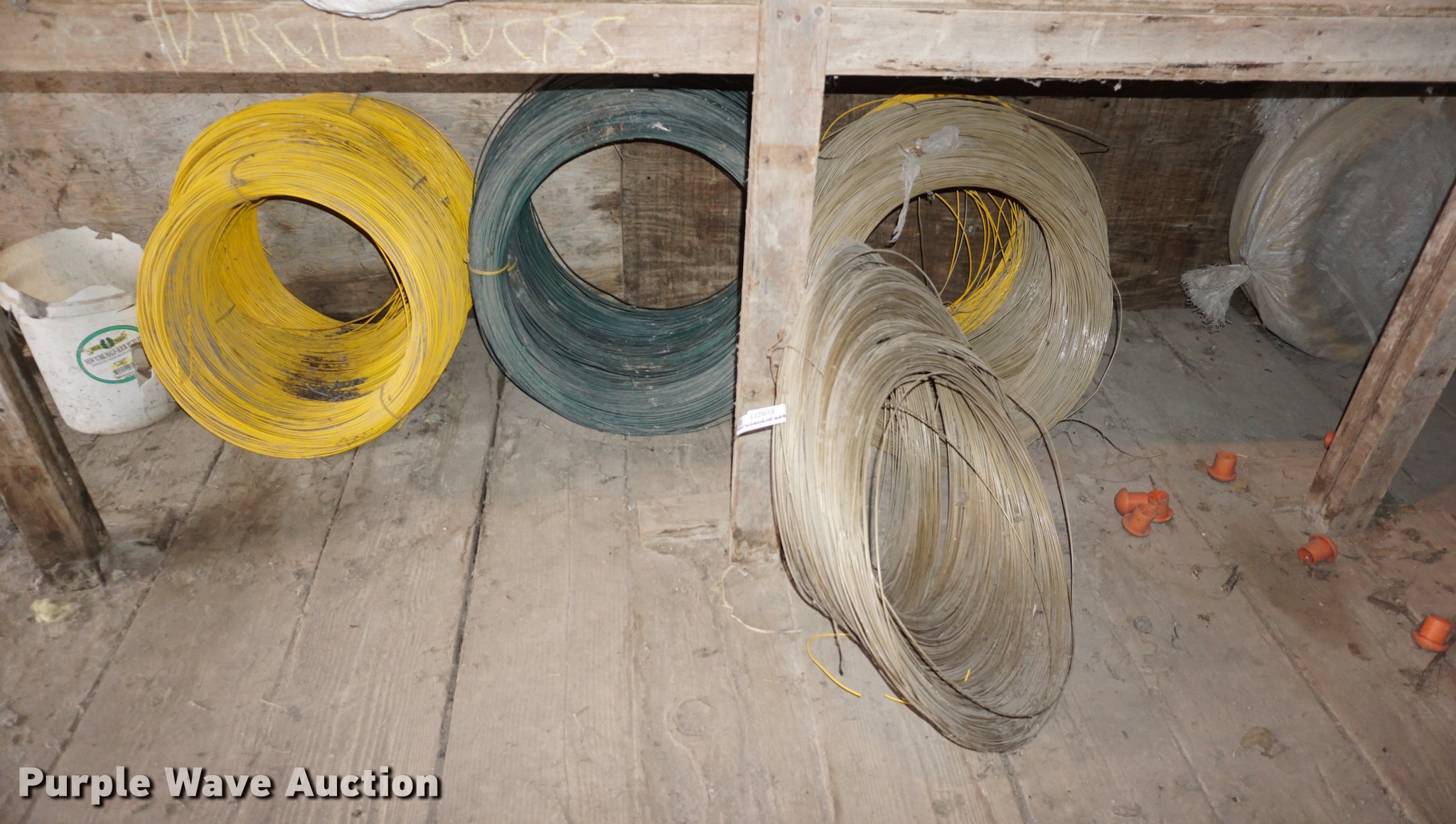Epoxy coated wire in Holton, KS | Item EU9223 sold | Purple Wave