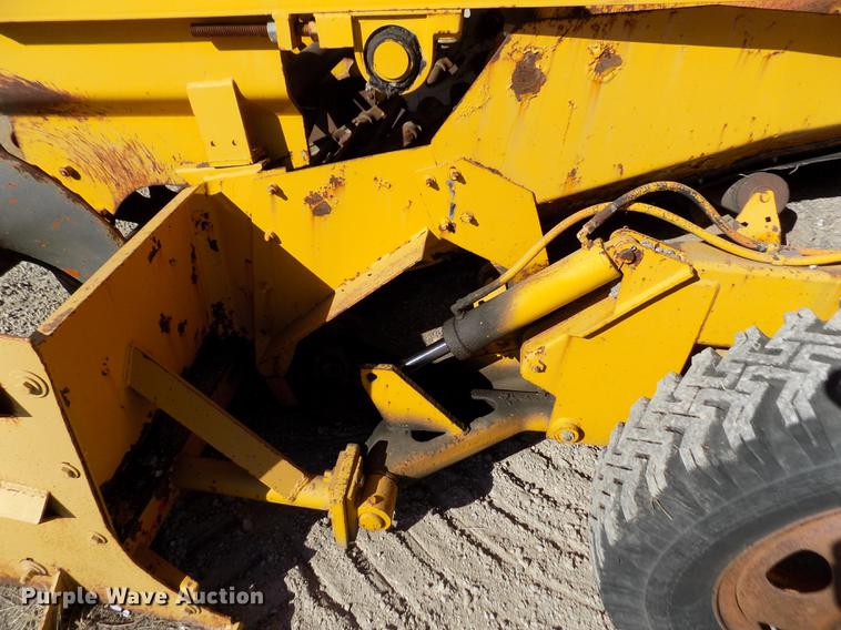 Athey 7-12 Force Feed loader in Plainville, KS | Item DY9155 sold ...