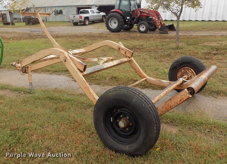 Shop built hay bale buggy in Kiowa, KS | Item DD3488 sold | Purple Wave