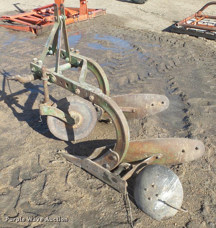 Ferguson two bottom plow in Kinsley, KS | Item FI9394 sold | Purple Wave