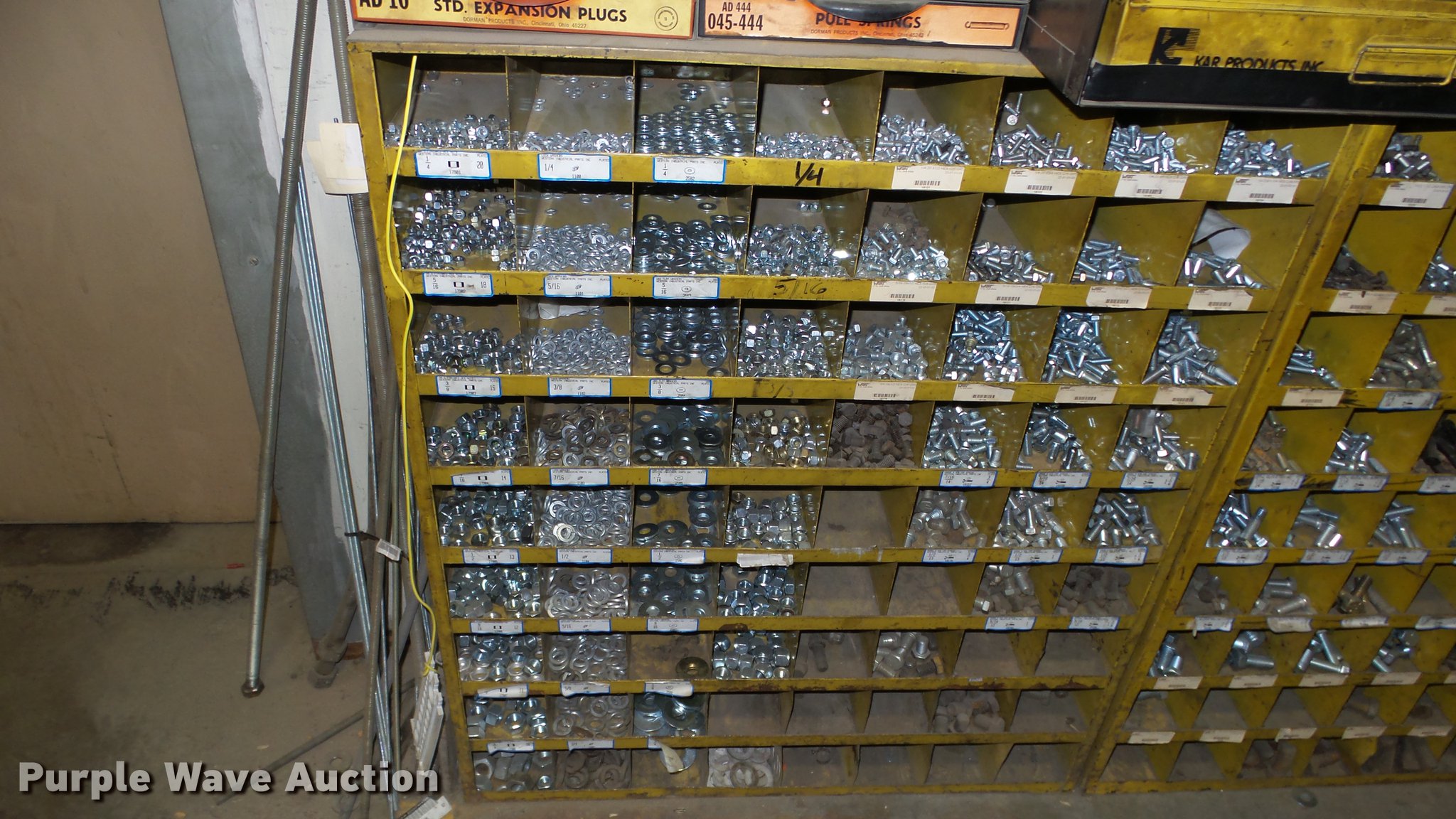 Hardware and bins in Reno, NV | Item FI9258 sold | Purple Wave