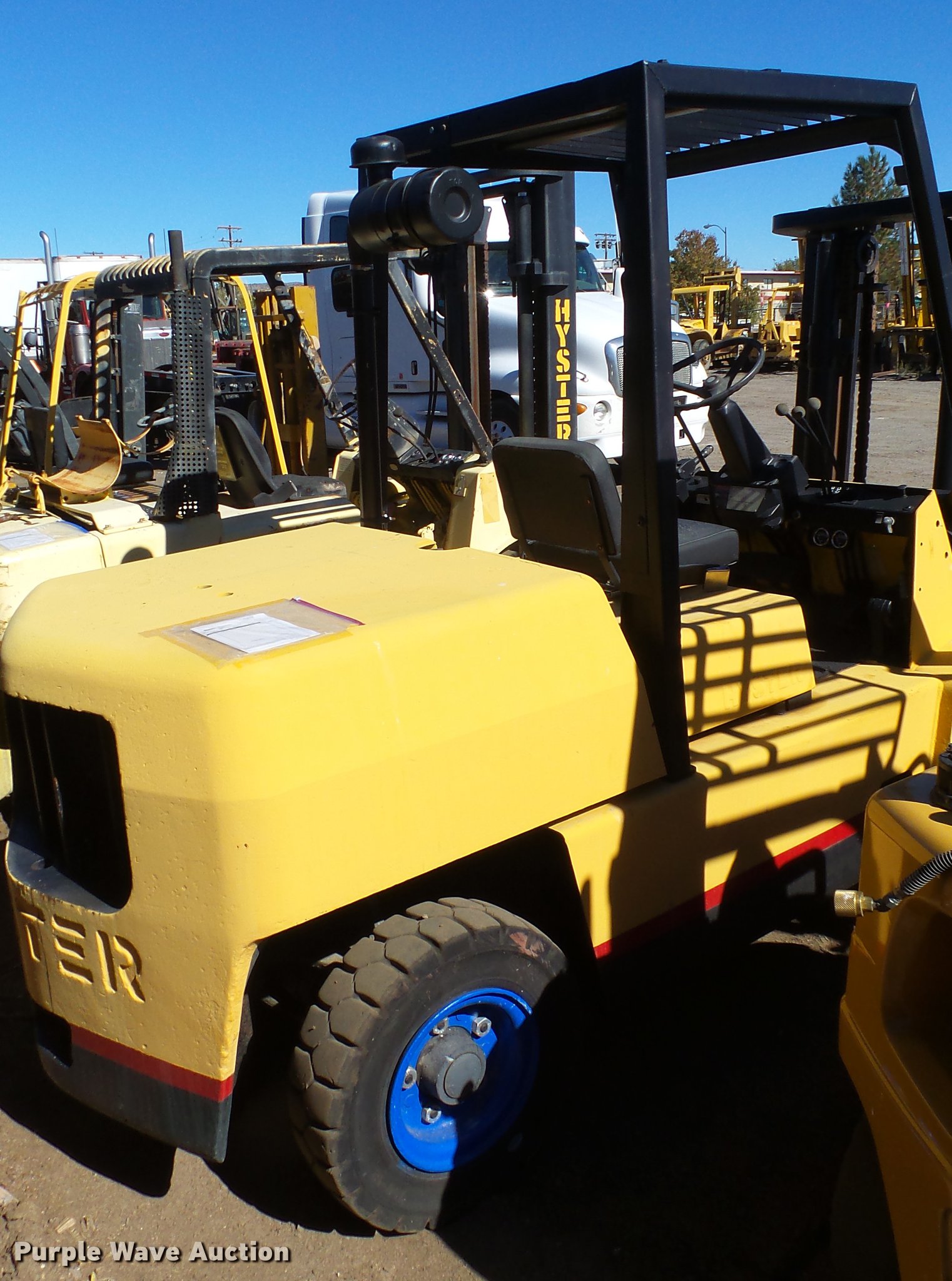1995 Hyster H100XL forklift in Reno, NV | Item FQ9269 sold | Purple Wave