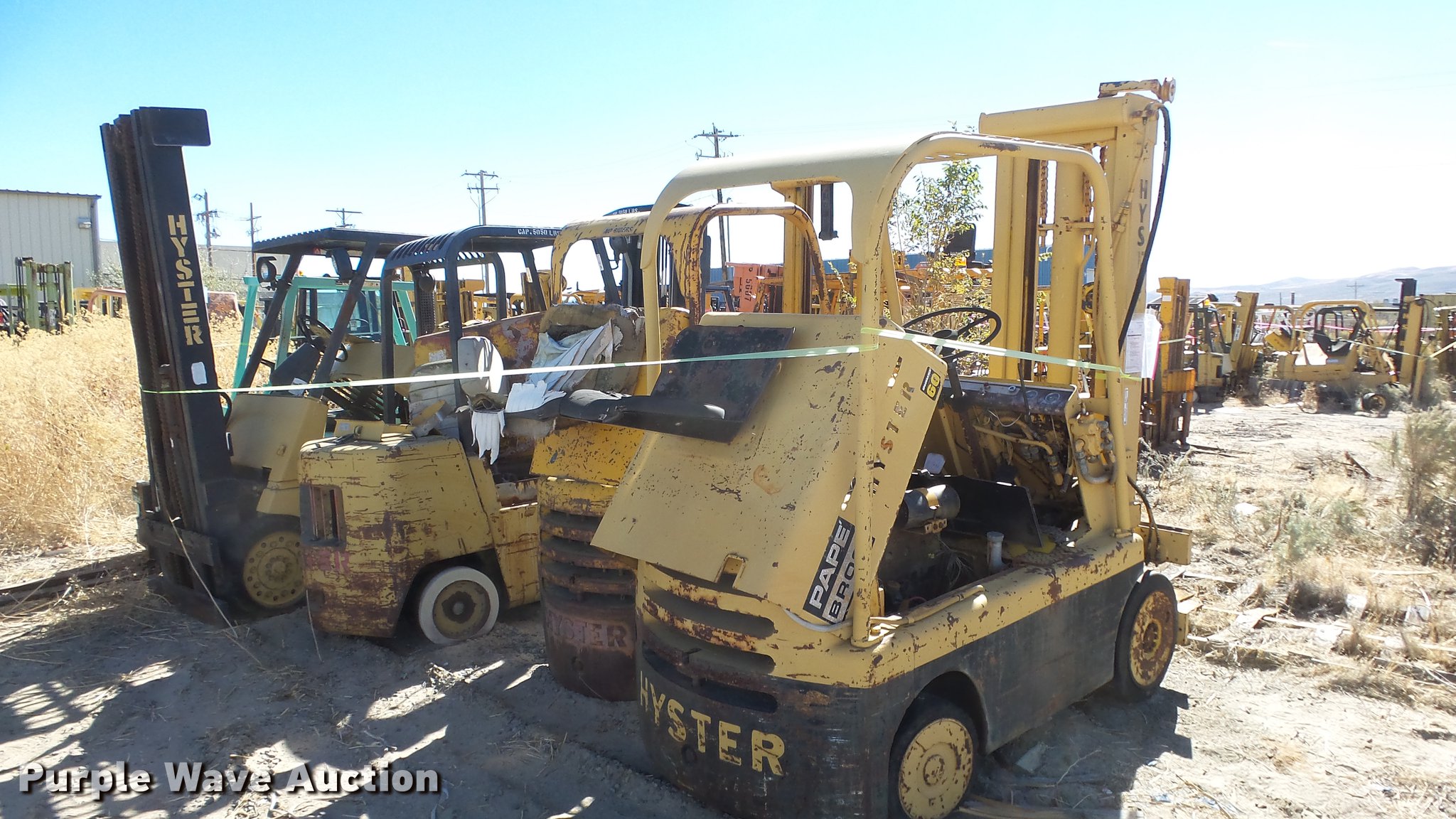 (5) salvage forklifts in Reno, NV | Item FS9755 sold | Purple Wave