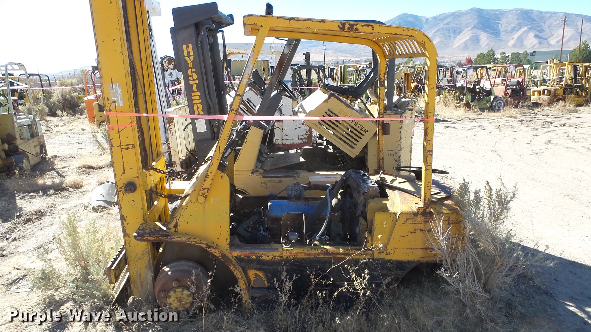 (4) Hyster salvage forklifts in Reno, NV | Item FS9768 for sale ...