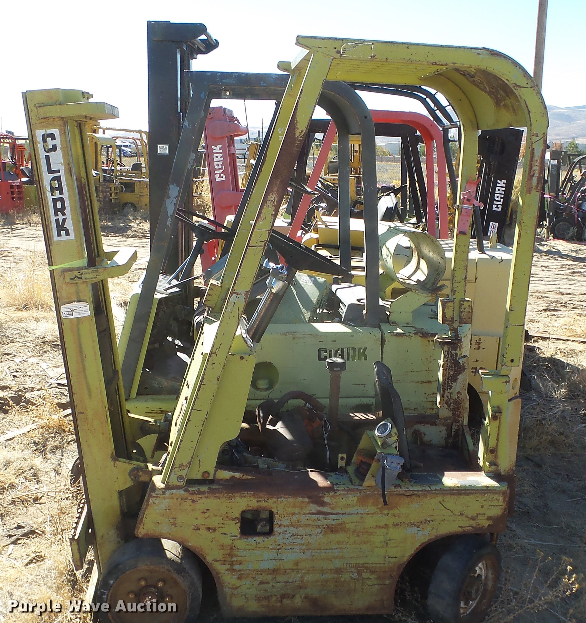 (6) Clark salvage forklifts in Reno, NV | Item FS9776 for sale | Purple ...
