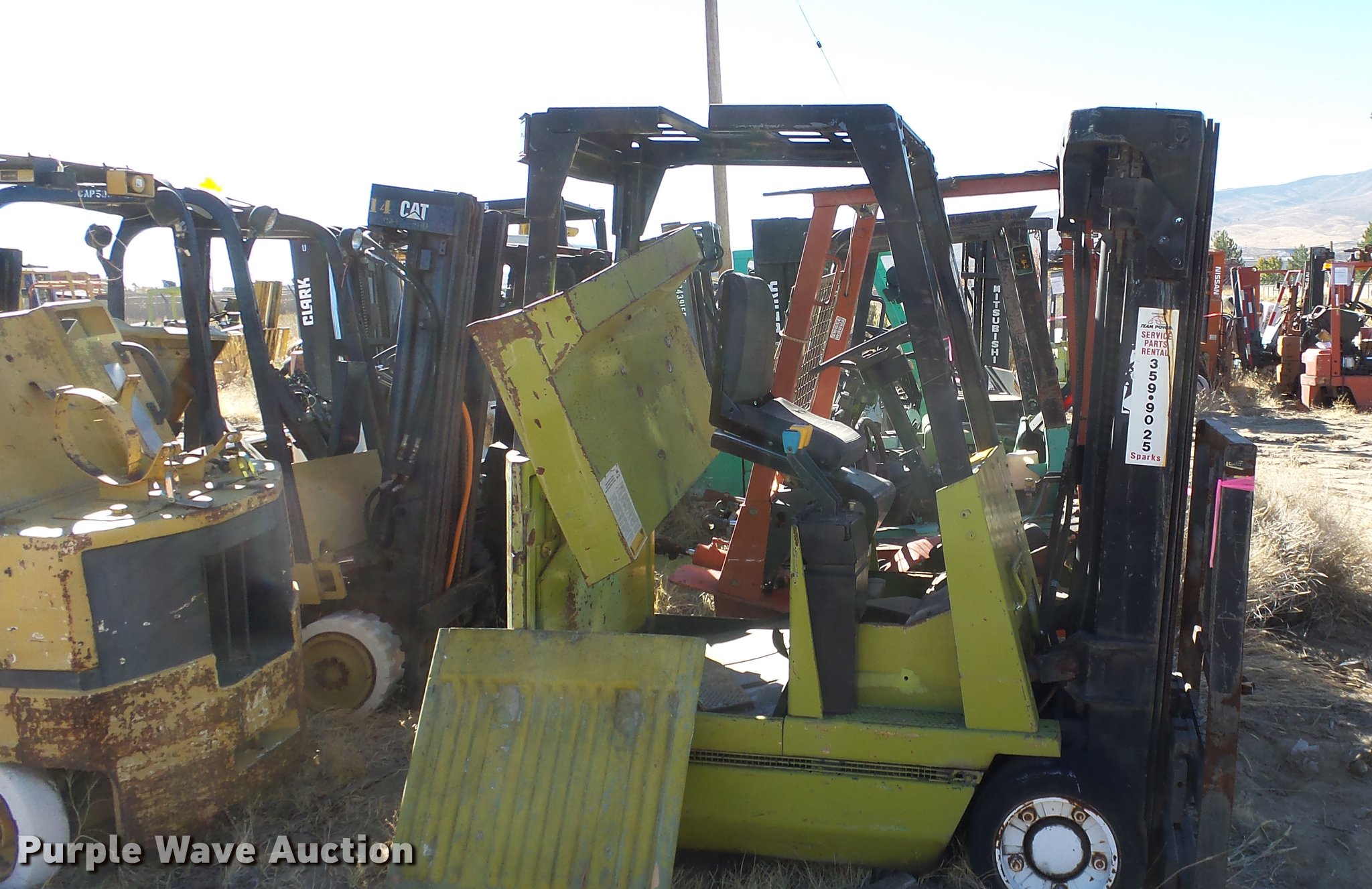 (6) salvage forklifts in Reno, NV | Item FS9778 for sale | Purple Wave