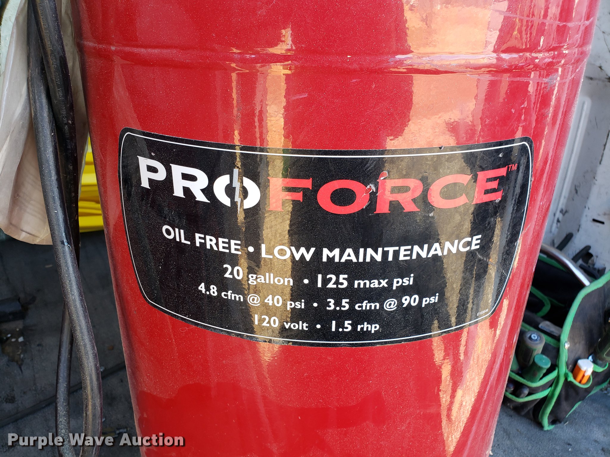 Pro Force air compressor in Nevada, MO | Item DB9449 sold | Purple Wave