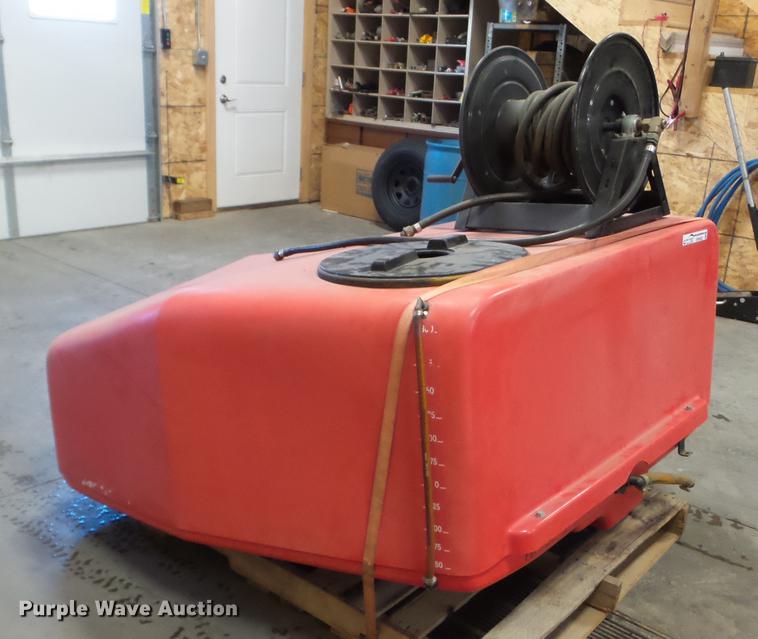 Spraytek VS300 sprayer in Harrisburg, SD | Item EW9822 for sale ...
