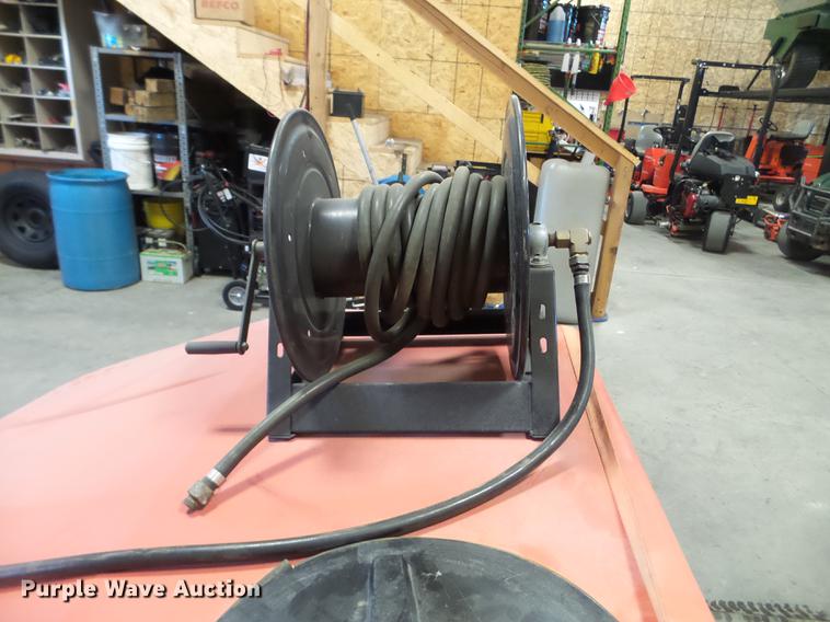 Spraytek VS300 sprayer in Harrisburg, SD | Item EW9822 for sale ...