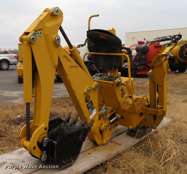 2008 Vermeer B600A backhoe attachment in Chesterfield, MO | Item DE5021 ...