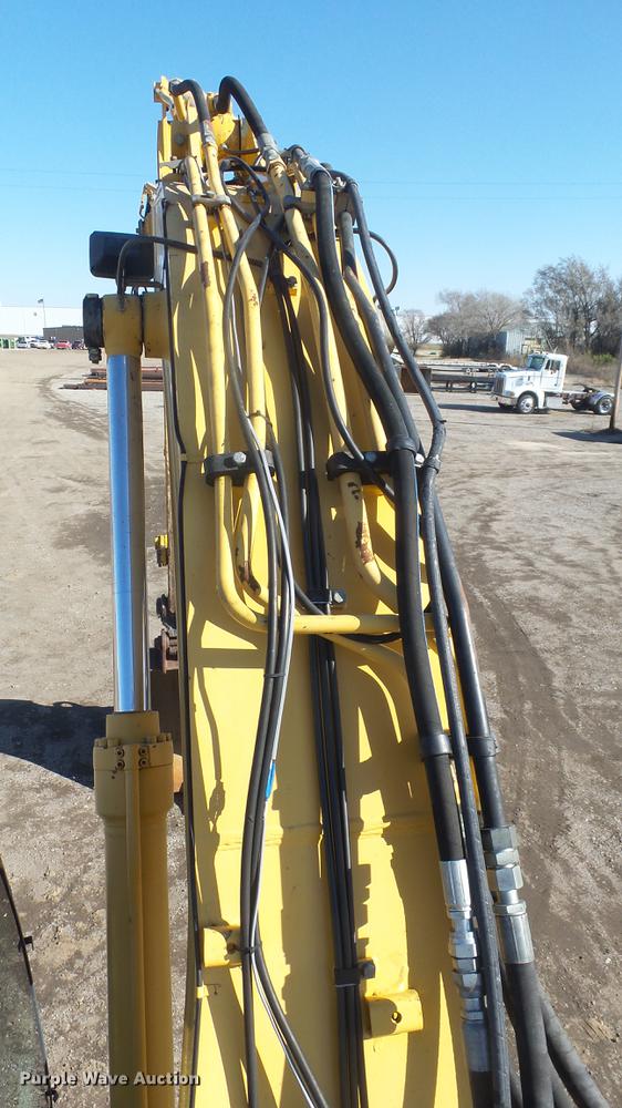 2005 John Deere 225C LC excavator in Valley Center, KS | Item DG2823 ...