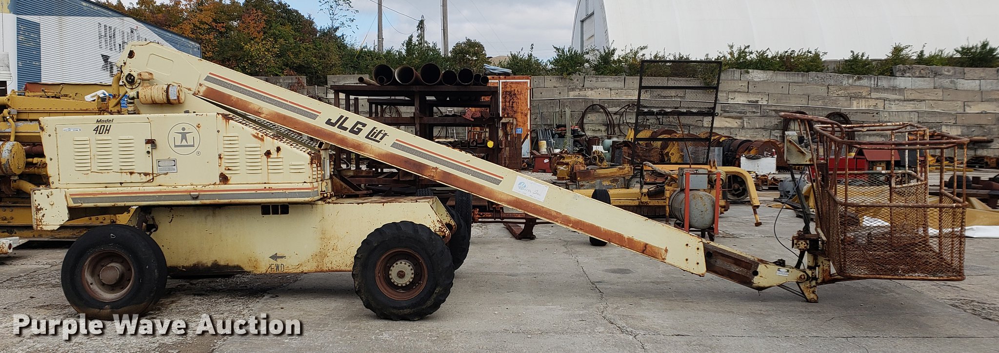 JLG 40H boom lift in Liberty, MO | Item EF9937 sold | Purple Wave