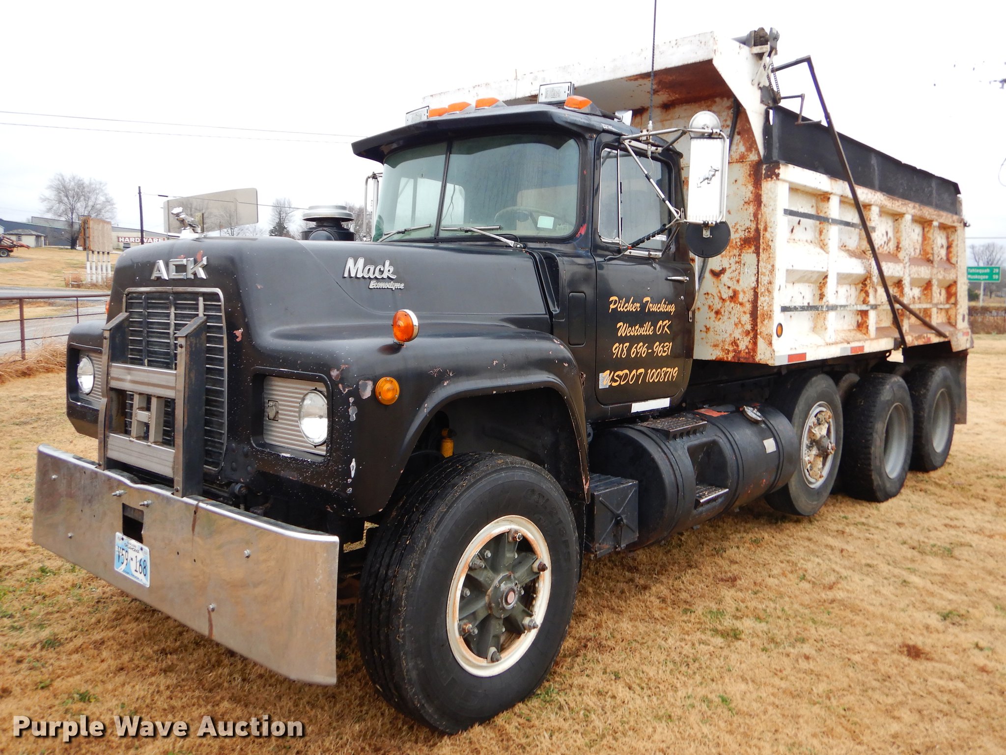 1985 Mack R686ST dump truck in Westville, OK | Item ER9351 sold ...