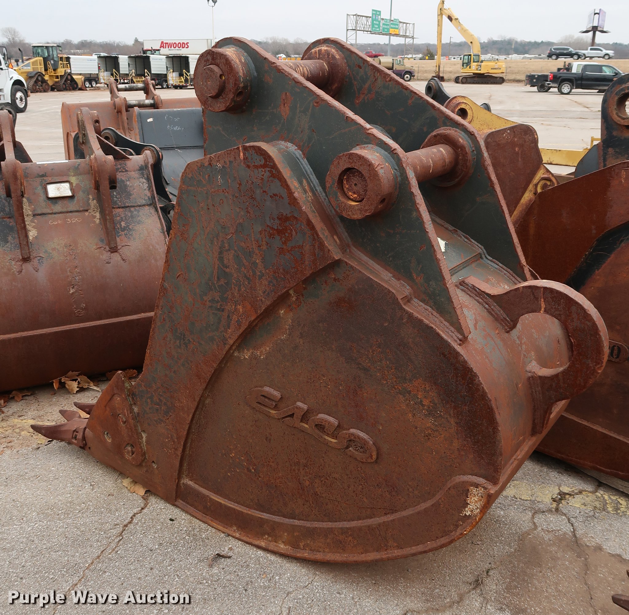 Esco 30"W excavator bucket in Oklahoma City, OK | Item FE9551 sold ...
