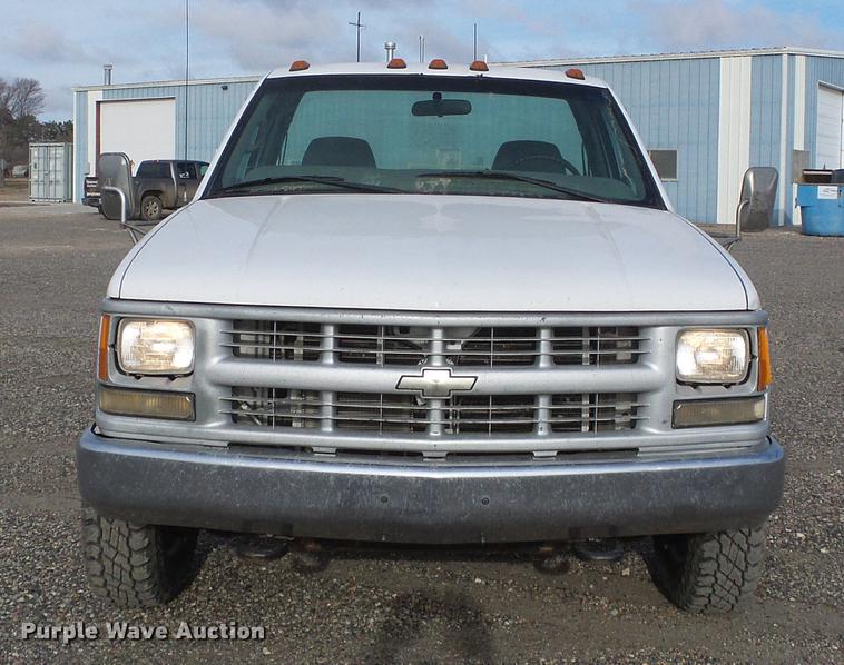 1997 Chevrolet Cheyenne 3500 pickup truck cab and chassis in Dighton ...