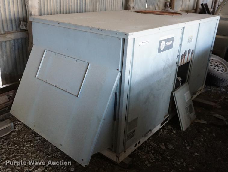 1997 Trane YCD102C3HBAC AC unit in Holton, KS | Item EJ9489 sold ...