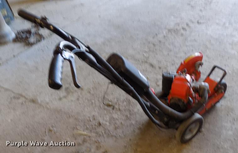 Tanaka Pro Force TLE550 edger in Alliance, NE | Item FE9300 sold ...