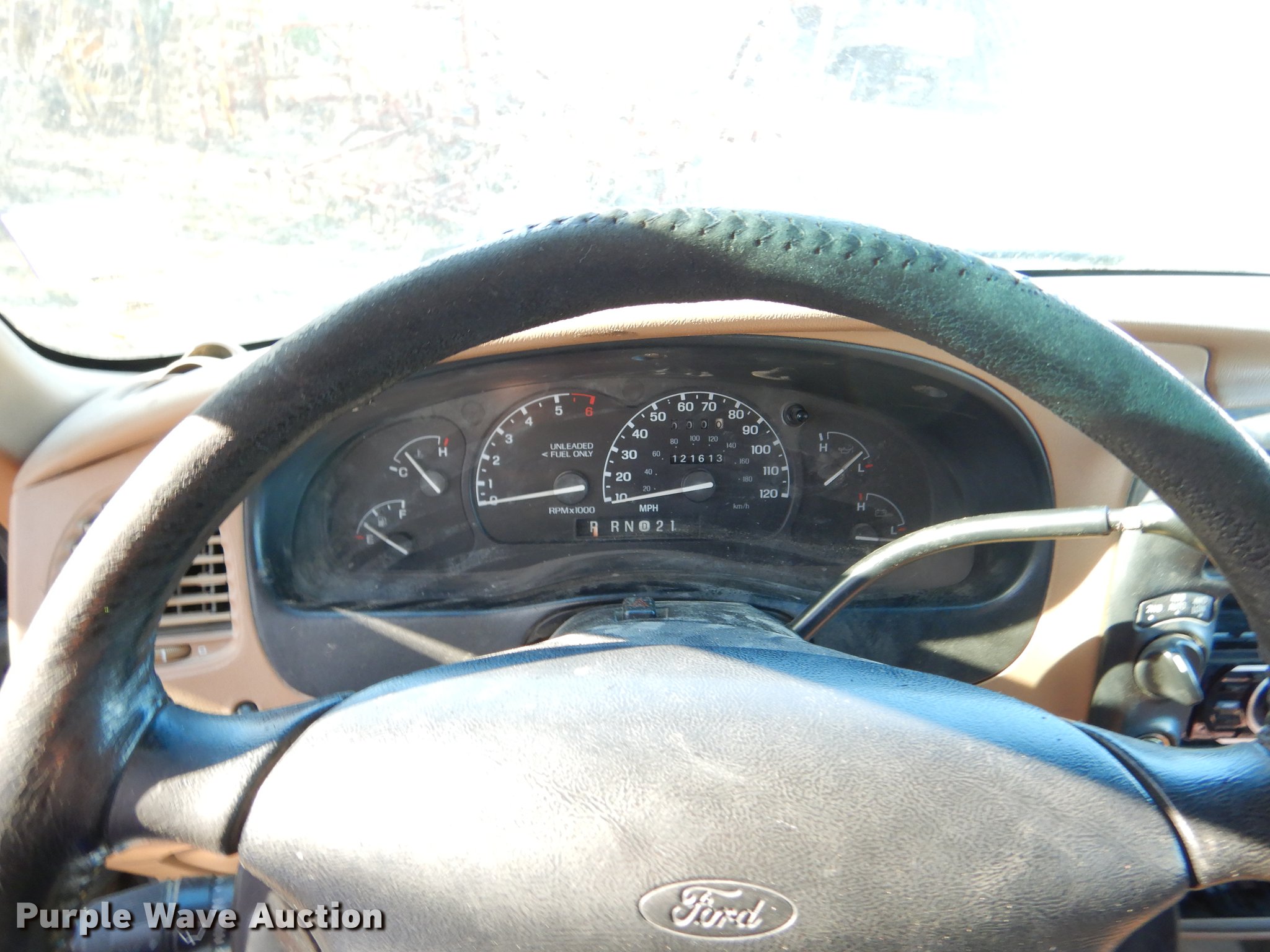 1995 Ford Explorer XLT SUV in Warrensburg, MO | Item DX9474 sold ...