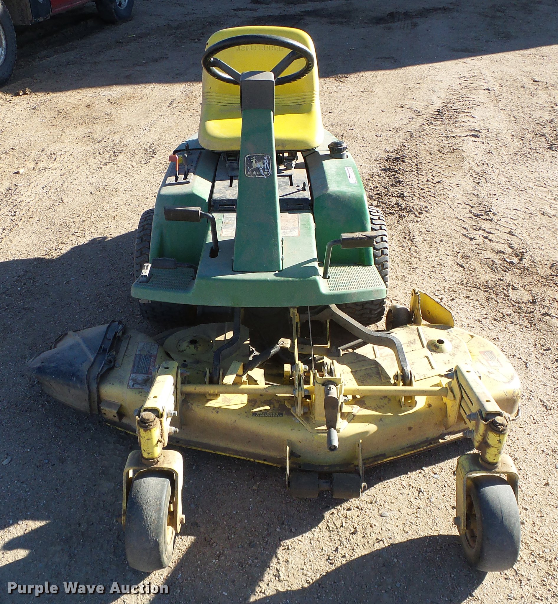 John Deere F525 ZTR lawn mower in Minneola, KS | Item EQ9034 sold ...