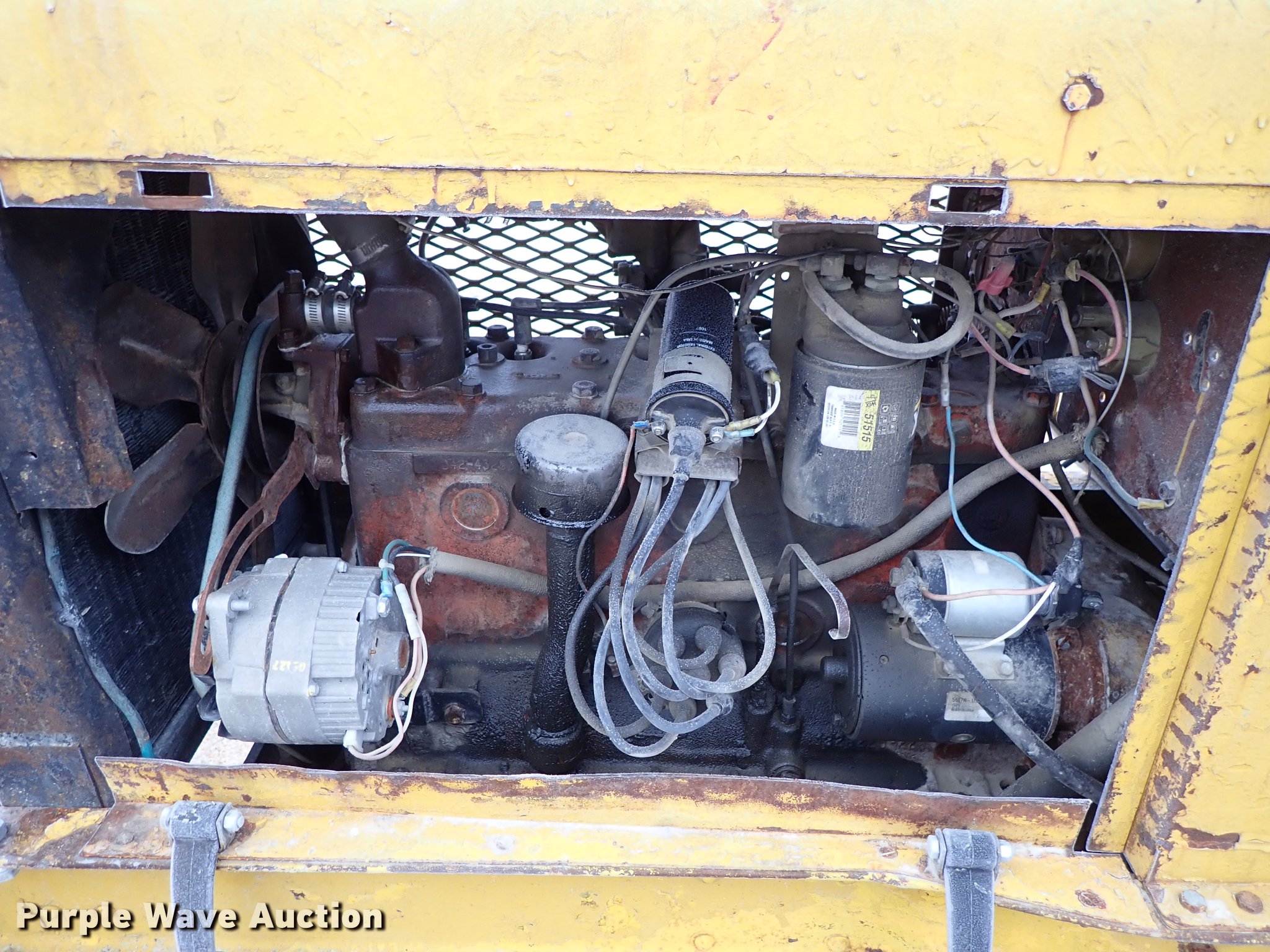 Clark tug in Halstead, KS | Item FH9526 sold | Purple Wave