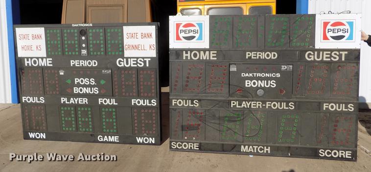 (2) Daktronics scoreboards in Grinnell, KS | Item DE0459 sold | Purple Wave