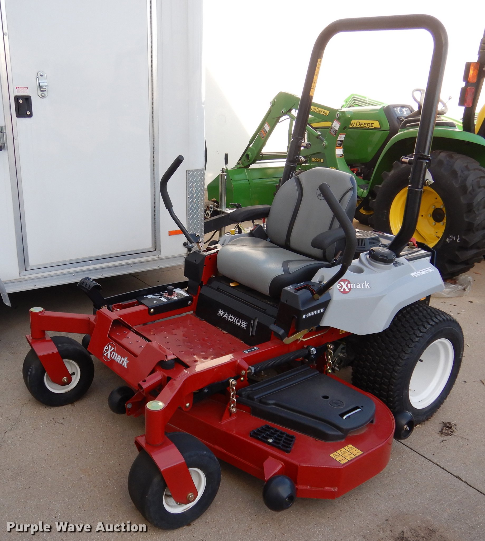 Exmark E-series ZTR lawn mower in Fort Worth, TX | Item DK9825 sold ...