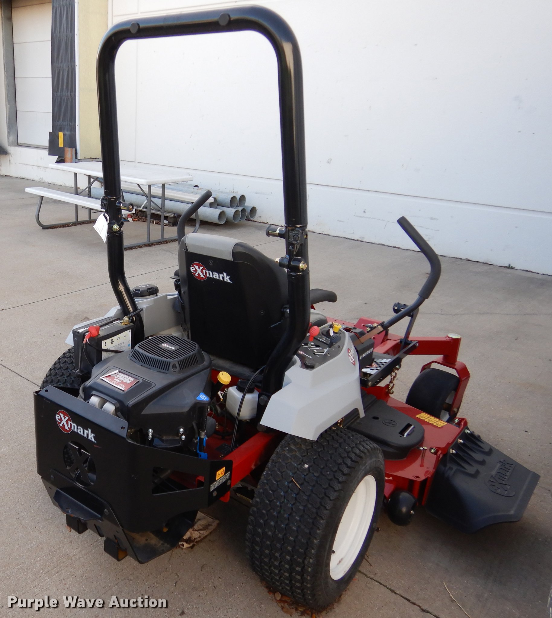 Exmark E-series ZTR lawn mower in Fort Worth, TX | Item DK9825 sold ...