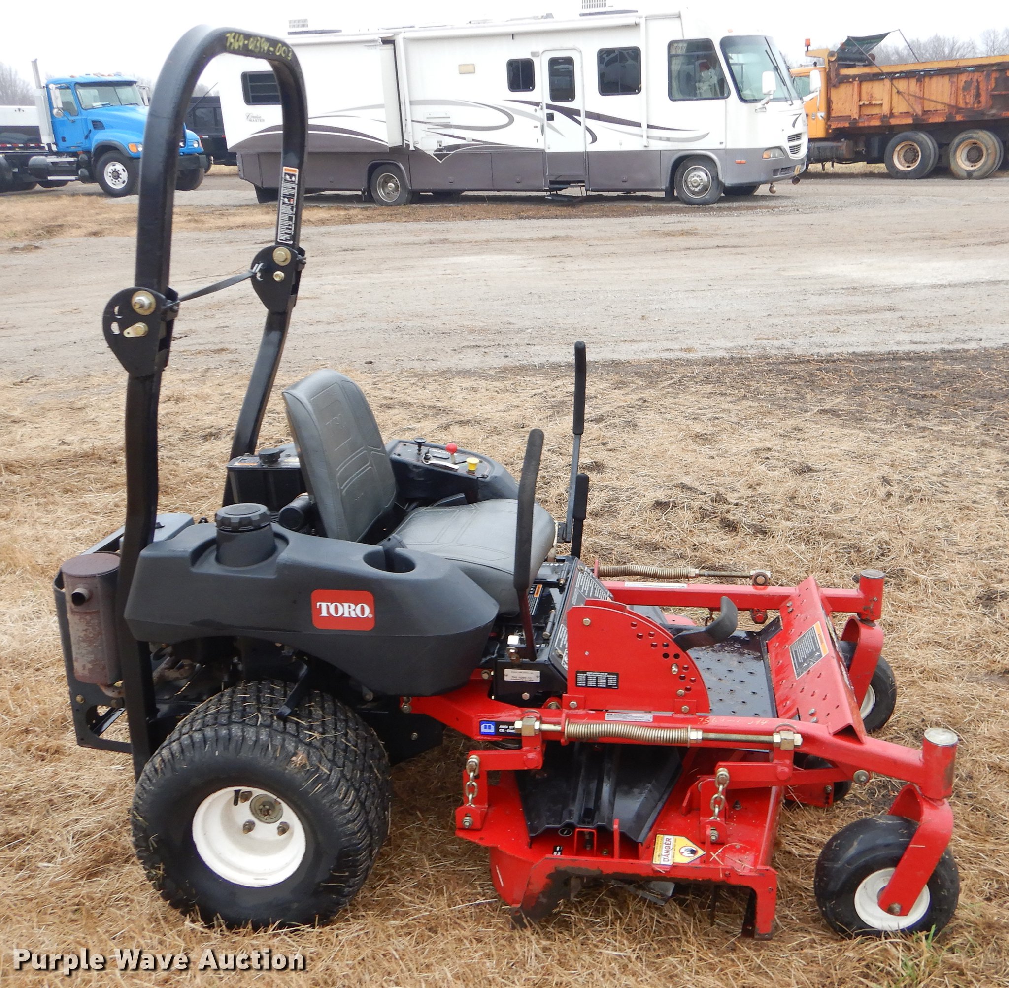 Toro 74418 ZTR lawn mower in Collinsville, OK | Item FQ9529 sold ...