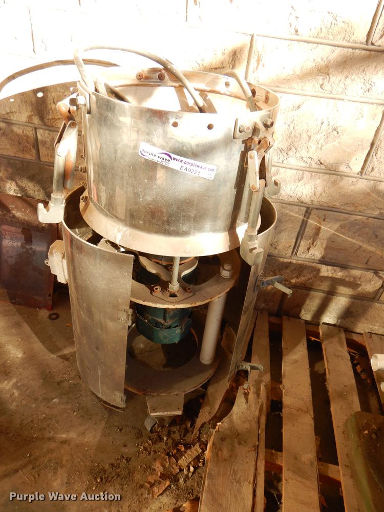 Vorti-Siv sieve in Manhattan, KS | Item EA9221 sold | Purple Wave