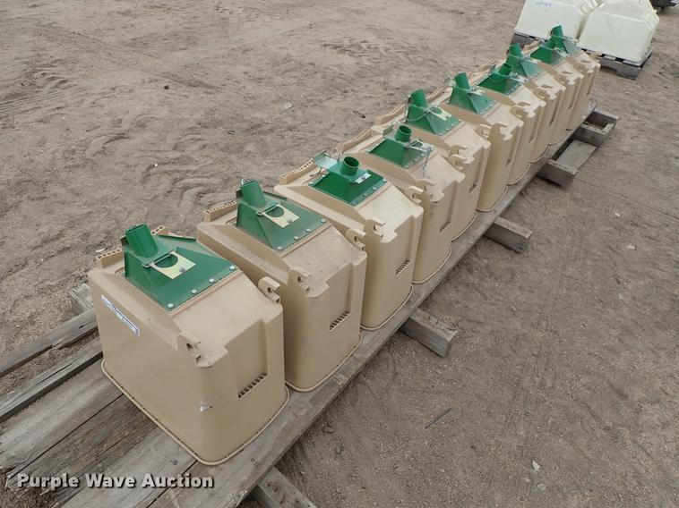 (10) seed boxes in Kinsley, KS | Item FL9524 sold | Purple Wave