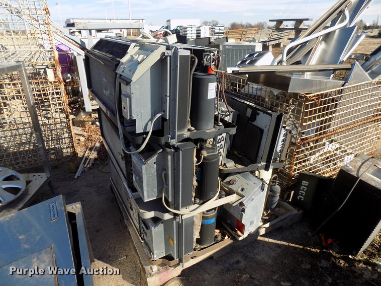 Air conditioners in El Dorado, KS | Item FG9014 sold | Purple Wave