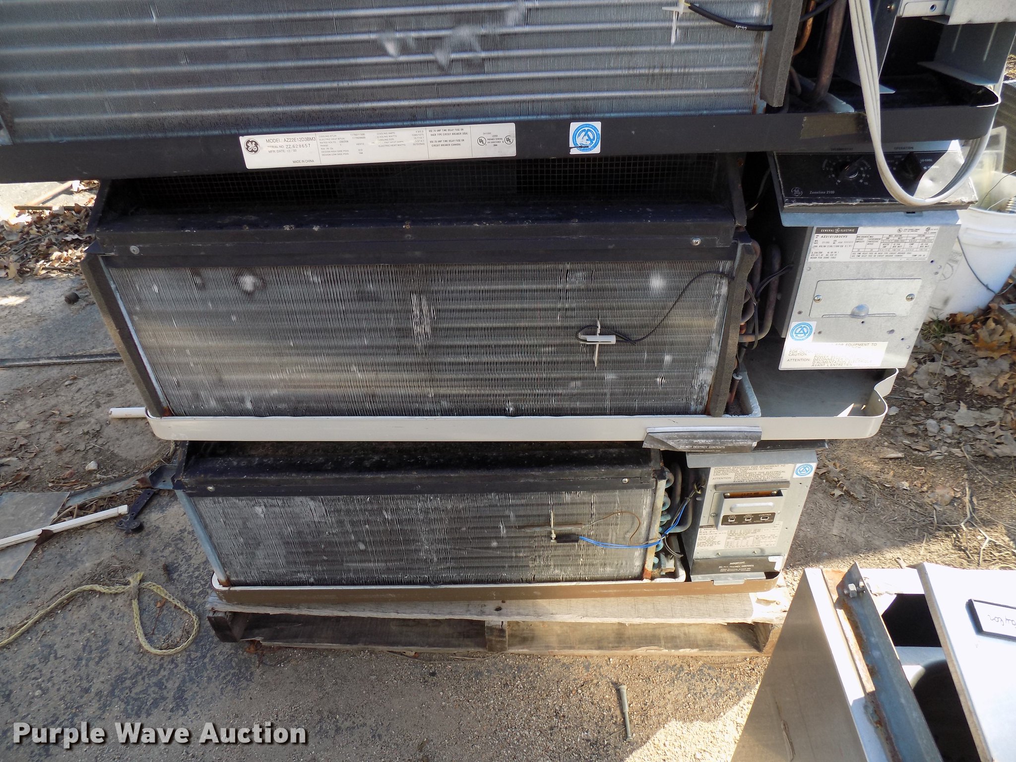 Air conditioners in El Dorado, KS | Item FG9014 sold | Purple Wave