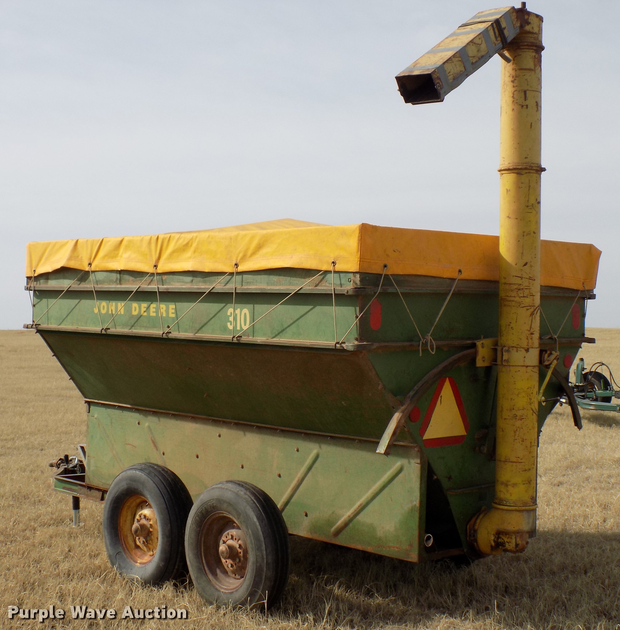 John Deere 310 grain cart in Gracemont, OK | Item DG3359 sold | Purple Wave
