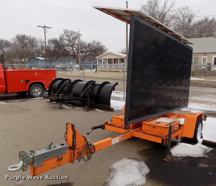 2008 Addco DH1000BRK message board in Salina, KS | Item DB4920 sold ...