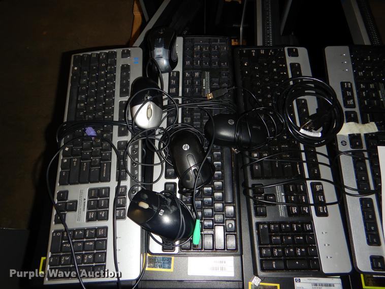 (5) CPU's in Topeka, KS | Item FM9911 sold | Purple Wave