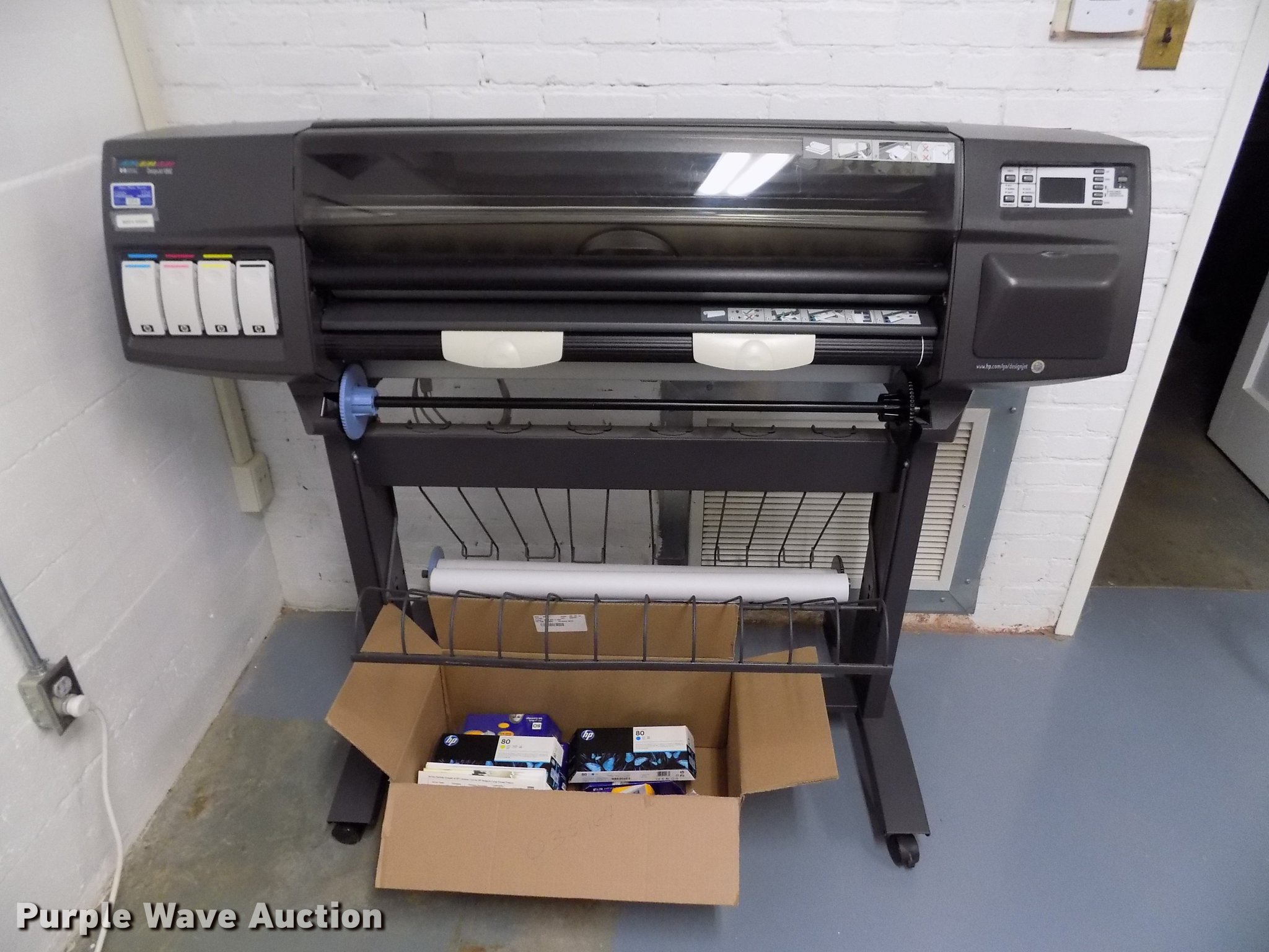 HP Designjet 1050C plotter in Norton, KS | Item EH9416 sold | Purple Wave