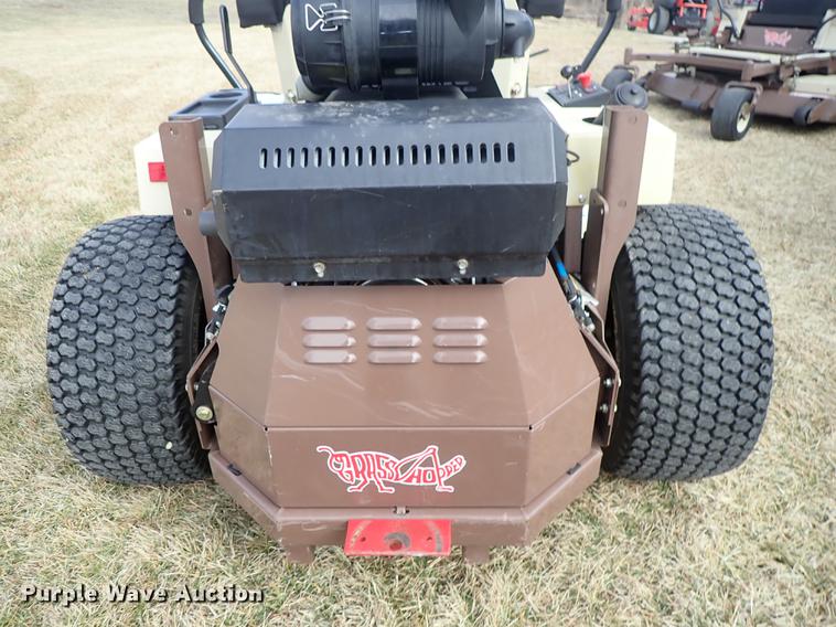 Grasshopper 227 ZTR lawn mower in Sedgwick, KS | Item FL9582 sold ...
