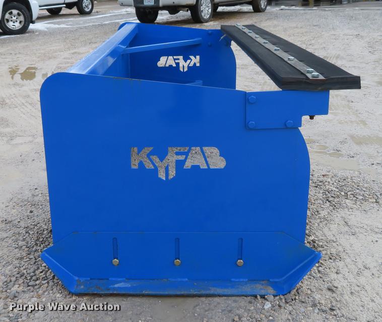 Kyfab 8'W snow pusher in Fenton, MO | Item EV9582 sold | Purple Wave