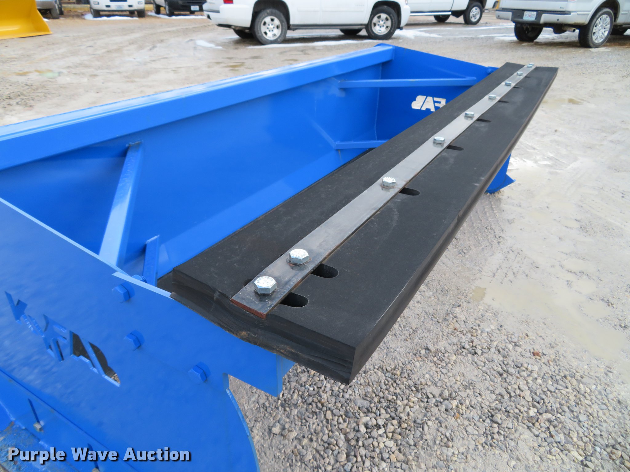 Kyfab 8'W snow pusher in Fenton, MO | Item EV9582 sold | Purple Wave