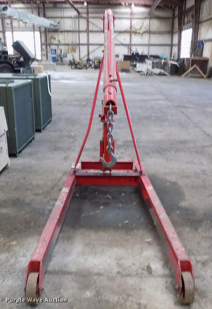 Snap-on YA-705 engine hoist in Salina, KS | Item FH9175 sold | Purple Wave