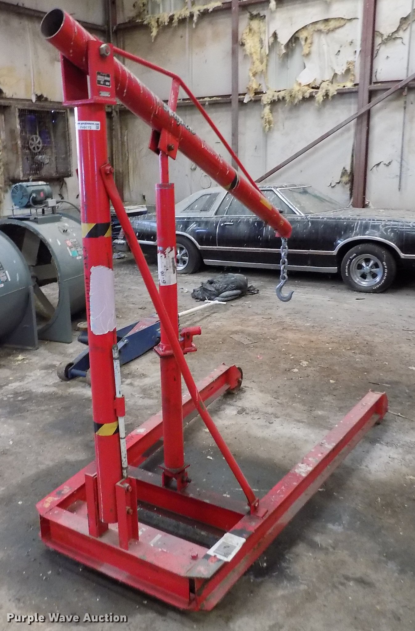 Snap-on YA-705 engine hoist in Salina, KS | Item FH9175 sold | Purple Wave