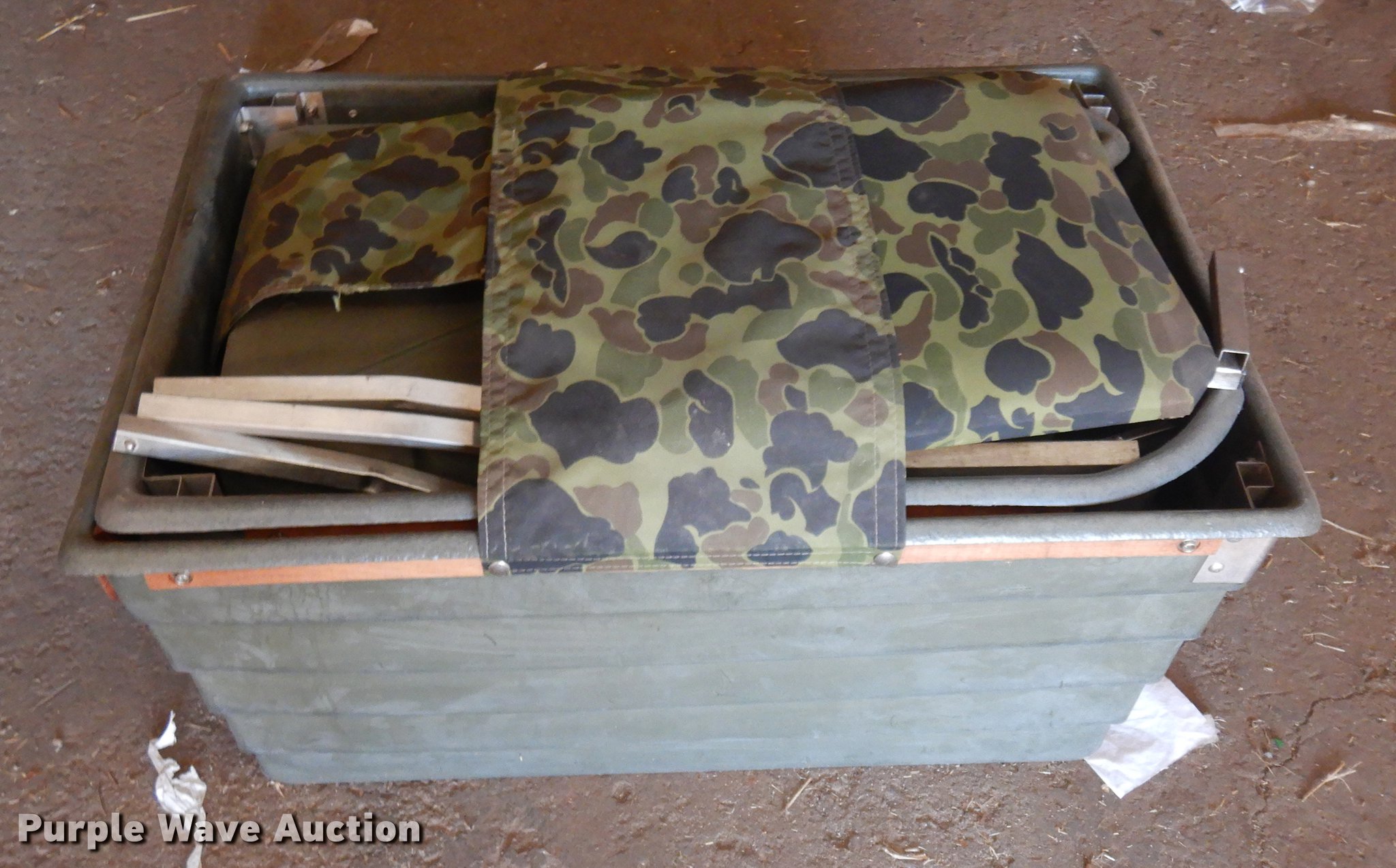 Briefcase boat in Oklahoma City, OK | Item FQ9245 sold | Purple Wave