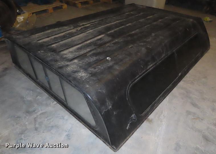Astro CR1800 pickup truck topper in Manhattan, KS | Item DI9393 sold ...