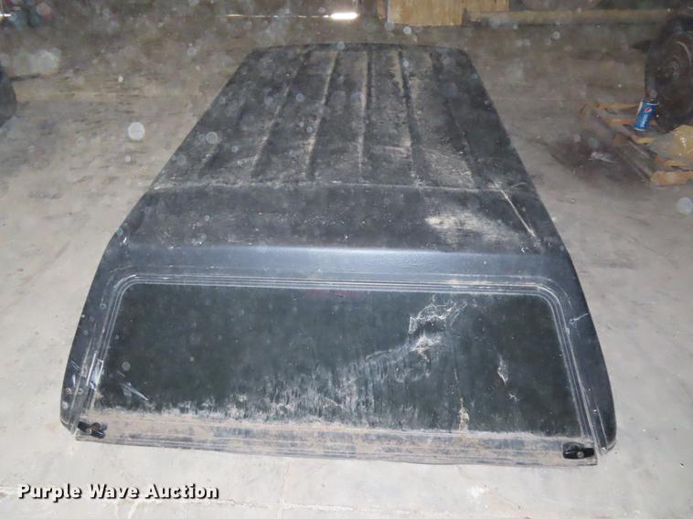 Astro CR1800 pickup truck topper in Manhattan, KS | Item DI9393 sold ...