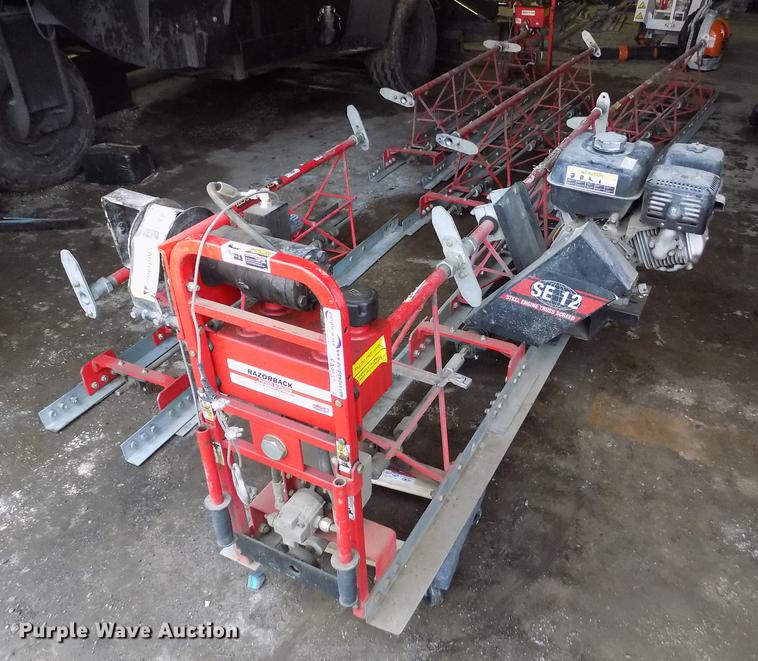 Allen Razorback SE12 screed in Hays, KS | Item FA9537 sold | Purple Wave