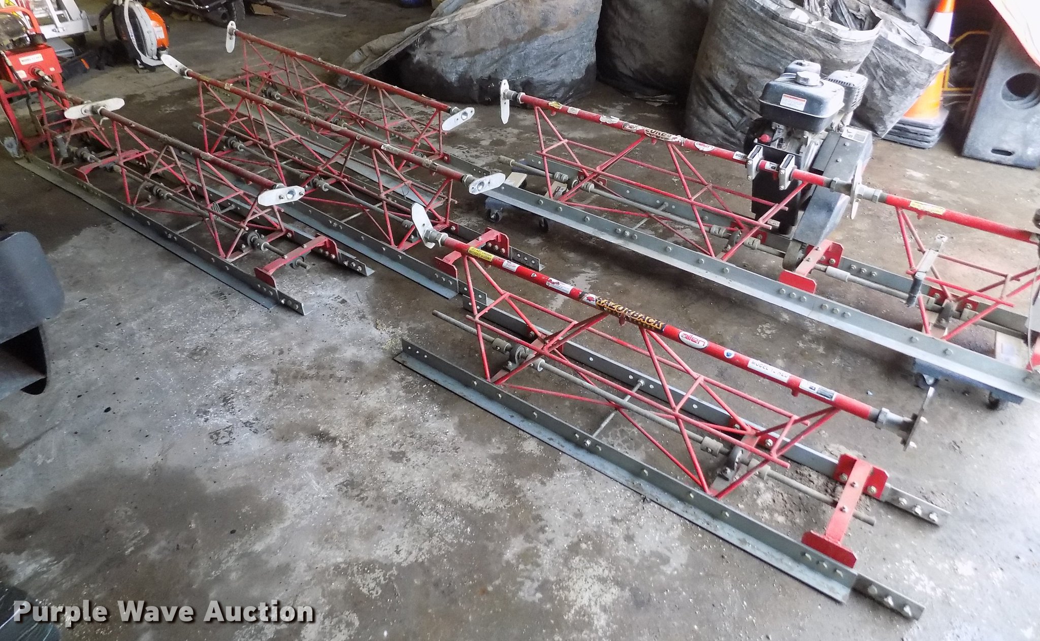 Allen Razorback SE12 screed in Hays, KS | Item FA9537 sold | Purple Wave