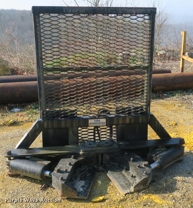 Tree Terminator TT4000 tree shear in Forsyth, MO | Item DB8867 sold ...