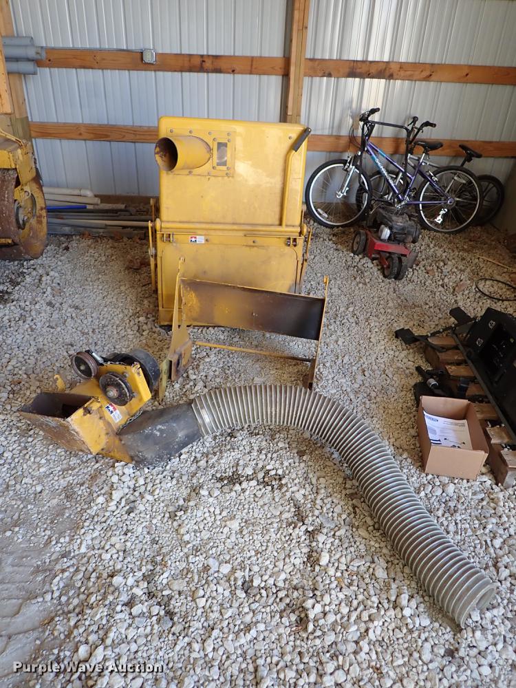 Excel Bac-Vac mower vacuum system in Colwich, KS | Item FN9769 sold ...