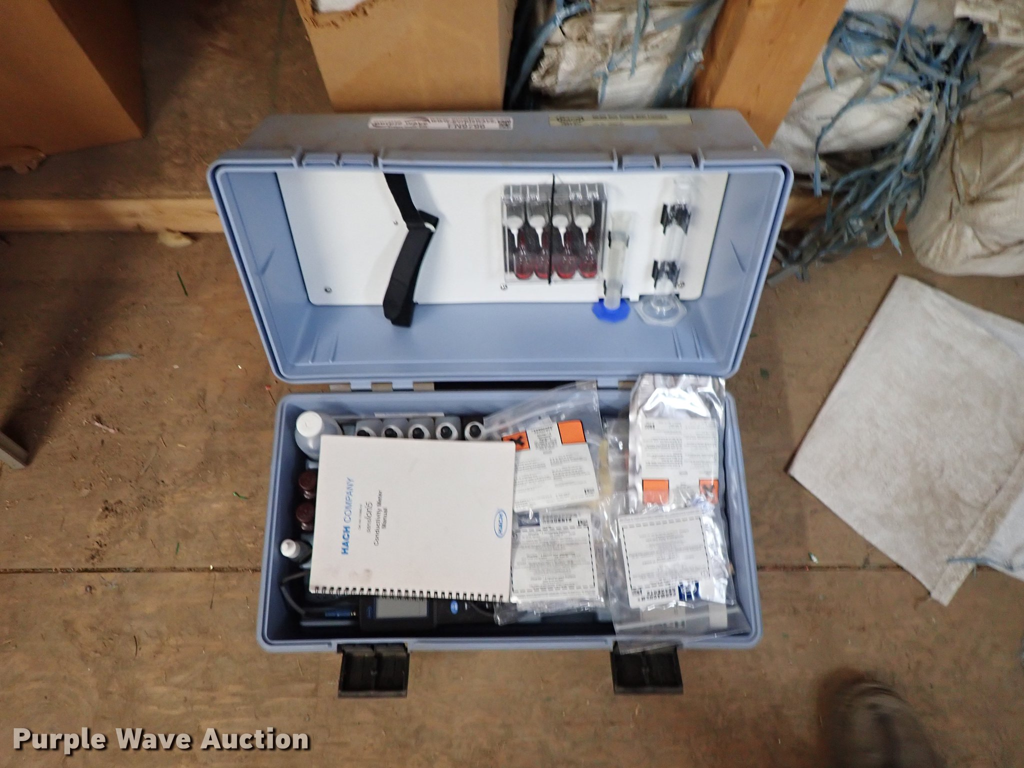 Hach CEL/850 drinking water laboratory test kit in Colwich, KS | Item ...