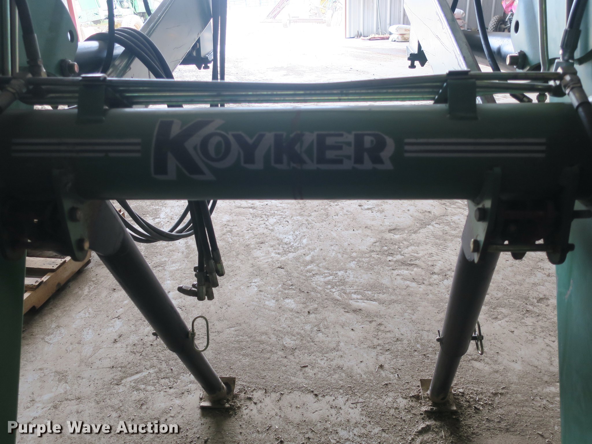 Koyker 565 loader in Lebanon, MO | Item EO9475 sold | Purple Wave